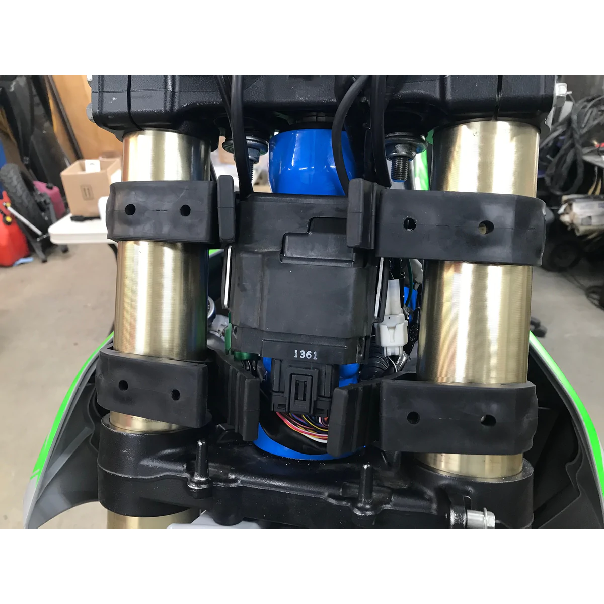 Fork Mount Kit, set of 4 straps with hardware – C3 Powersports